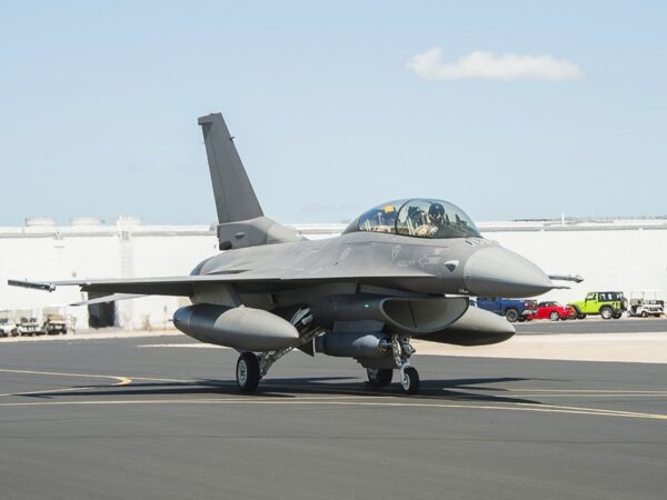 UK nears Apache AH-64E fleet completion with new deliveries