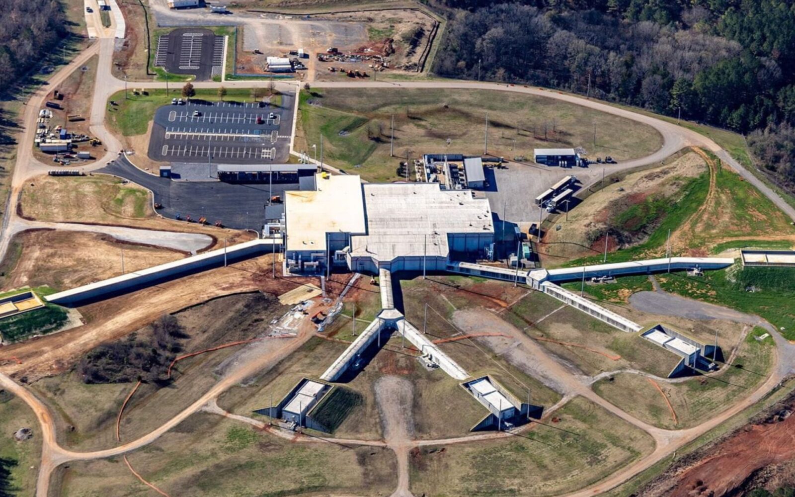 Raytheon expands Alabama missile facility in $115M project - AeroTime