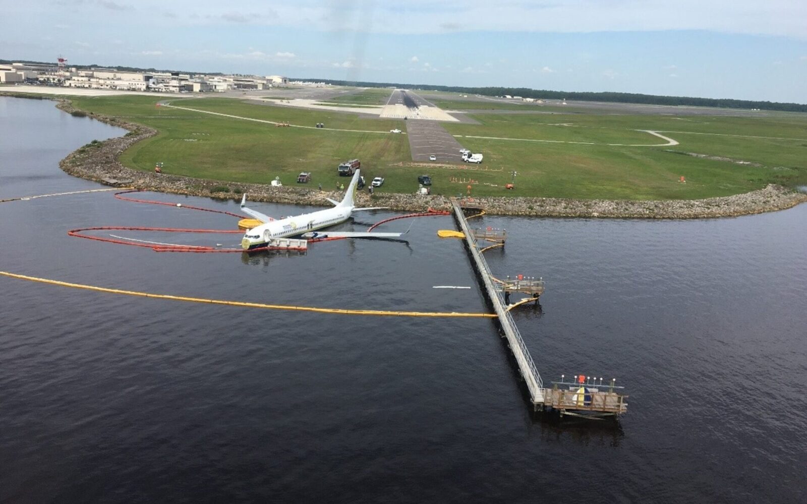 Spate of US overruns force rethink on wet runway landings