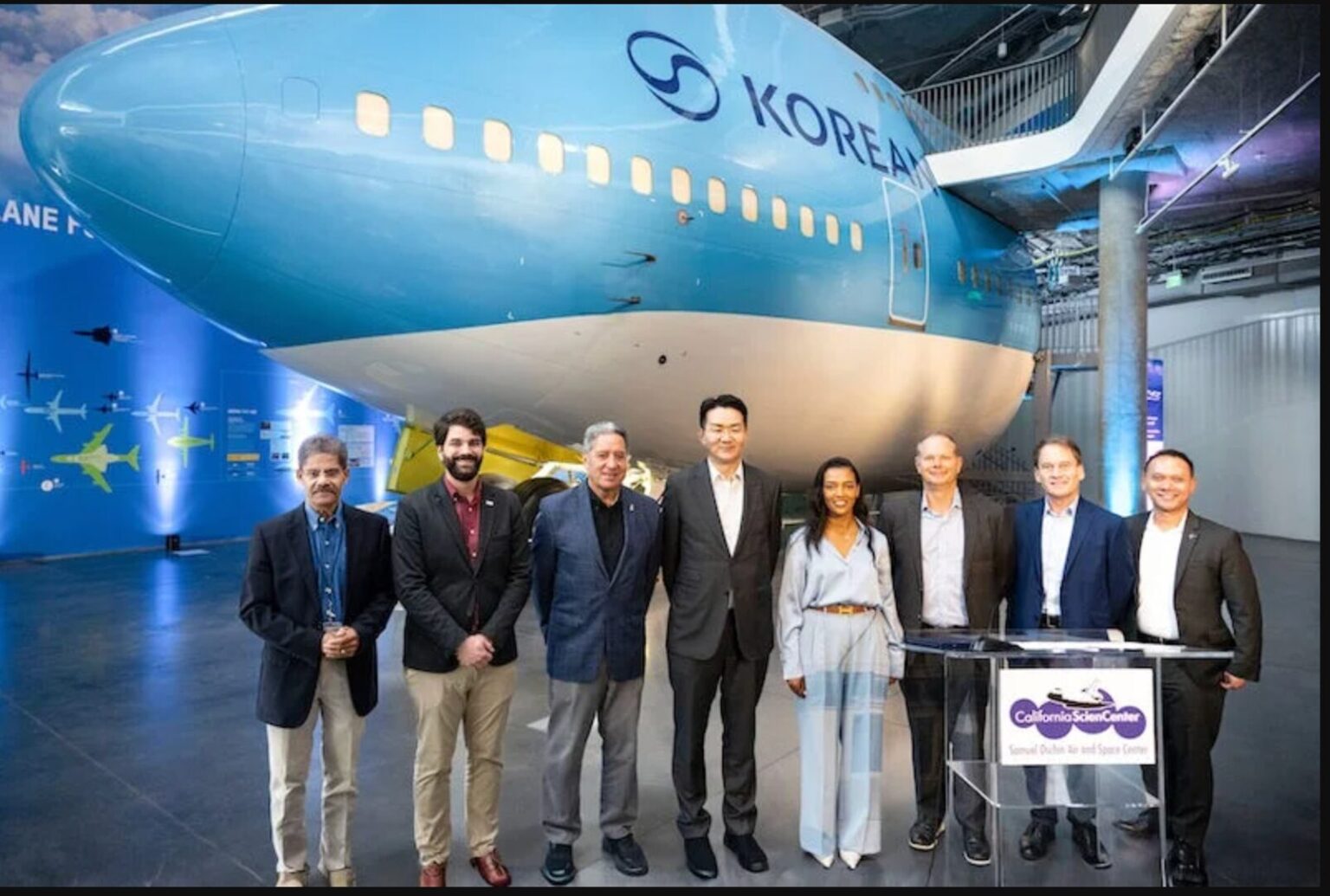 Korean Air unveils donated B747 at California Science Center - AeroTime