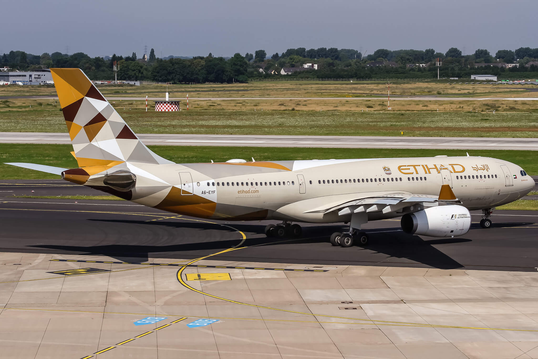 Etihad seeks $600M to finance new aircraft - AeroTime