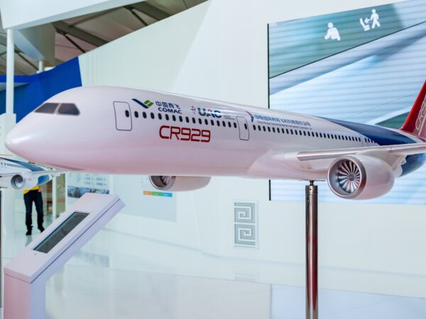 IAG finally places order for Boeing 737 MAX aircraft - AeroTime