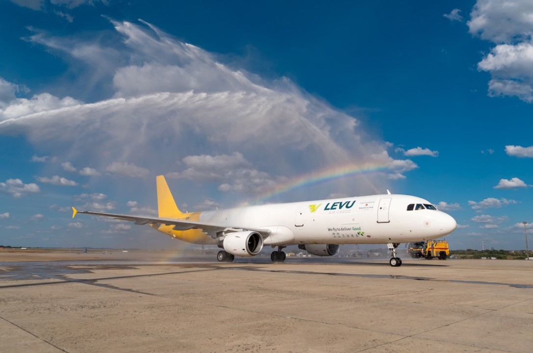 SmartLynx A321P2F becomes first of type in South America