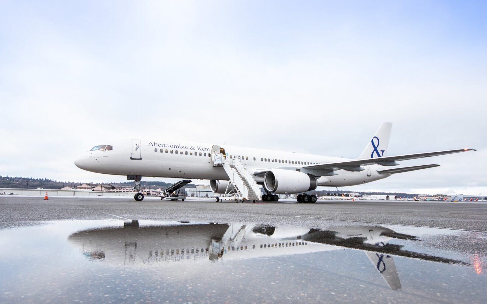 The $184K private jet tour that includes dinner with a King