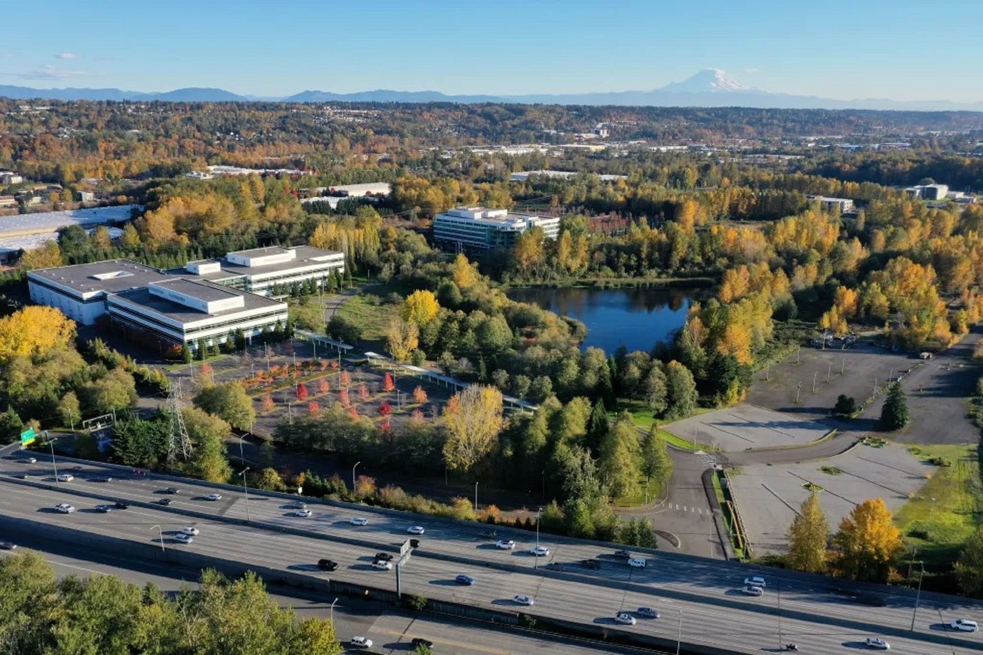 Alaska unveils new world-class $85M training hub in Renton