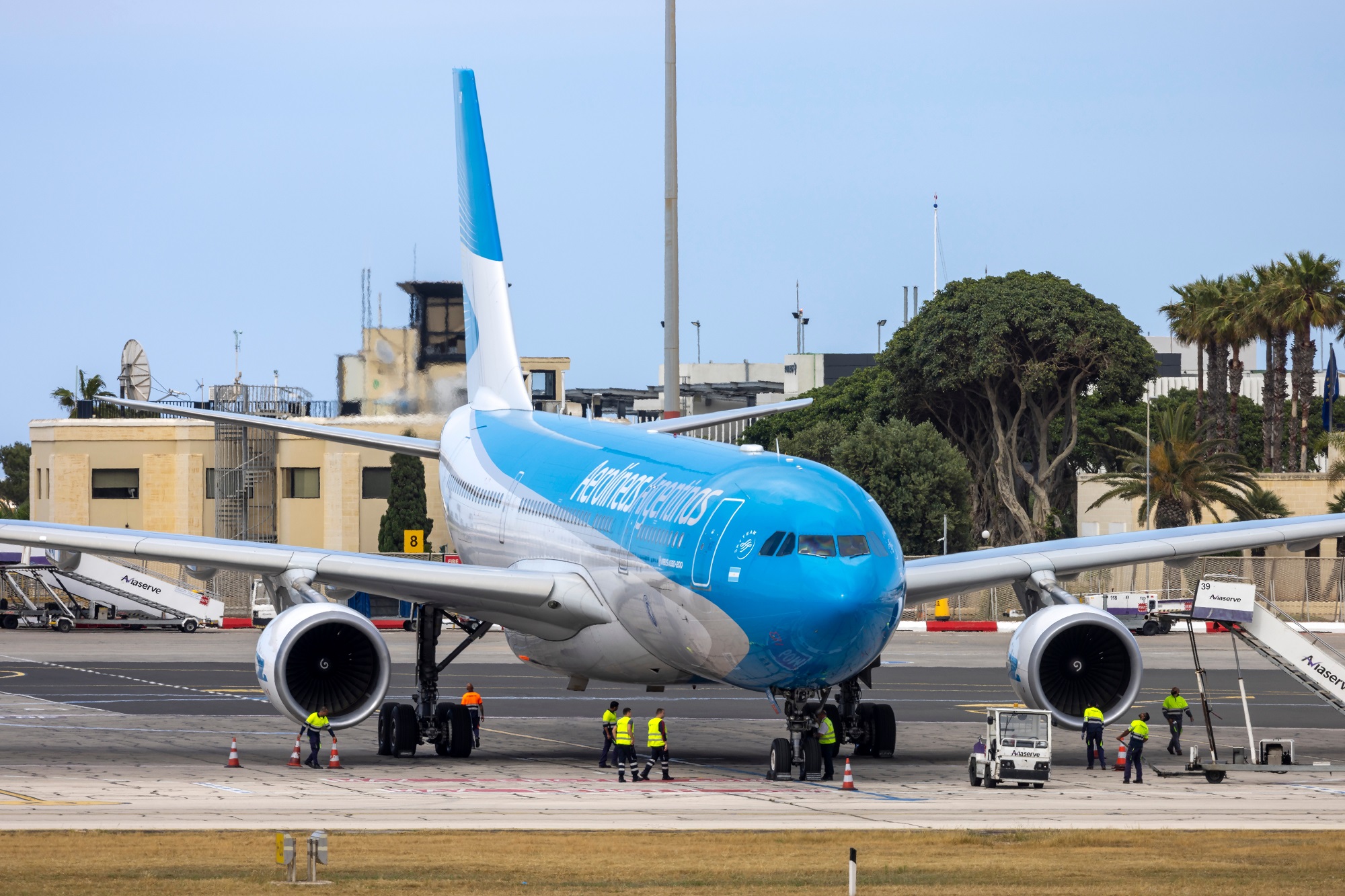Aerolíneas Argentinas flight attendant fakes bomb threat - AeroTime