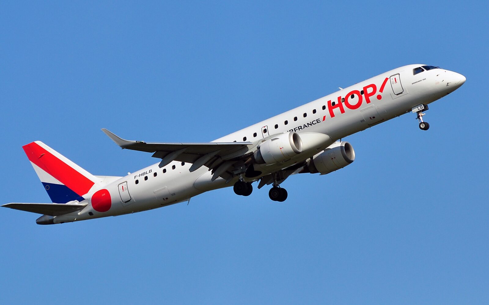 Air France to revamp cabins on Embraer 190s operated by Hop!