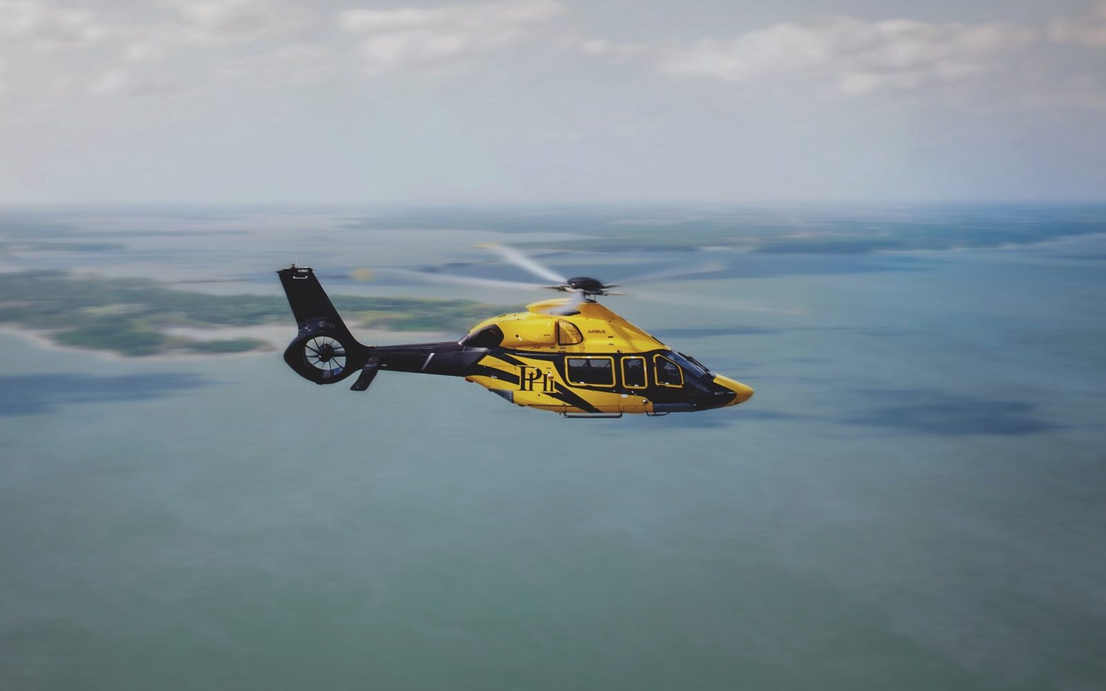 Airbus delivers first-ever H160 helicopter in the US