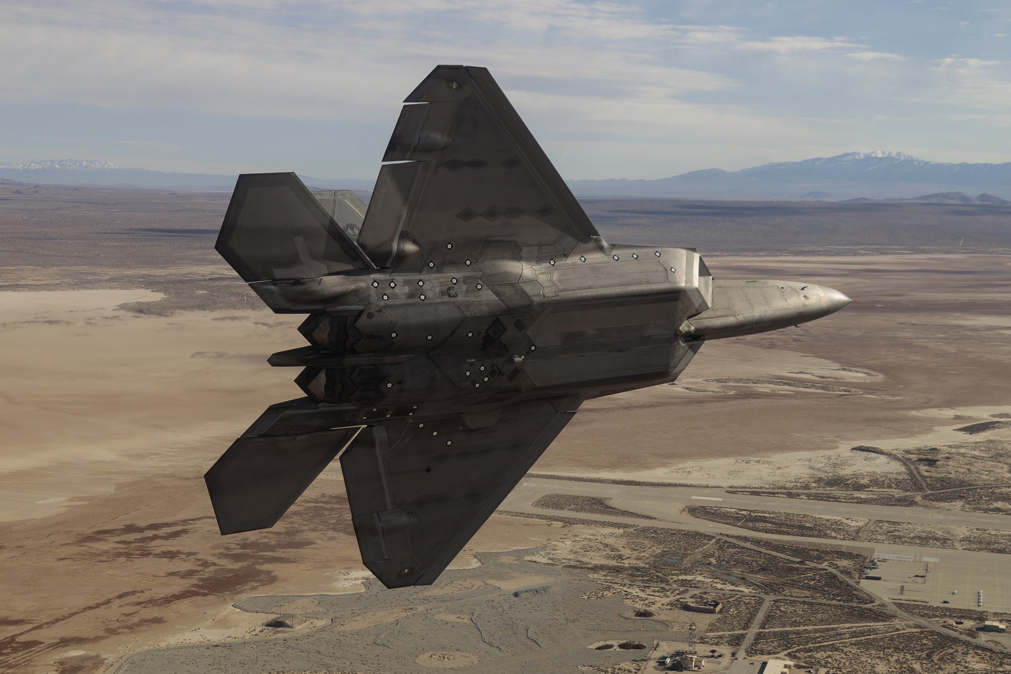 USAF F-22 Raptor test squadron becomes NGAD test squadron