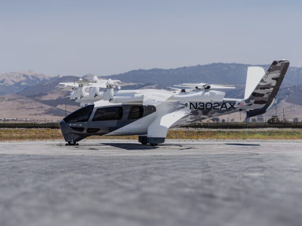 Hypersonic startup Hermeus unveils first flyable aircraft