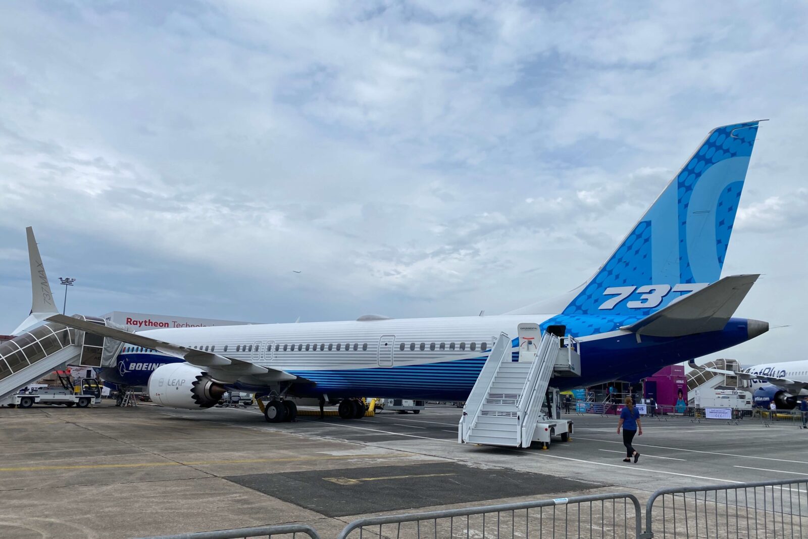 Aircraft line-up at the Paris Air Show: Gallery - AeroTime