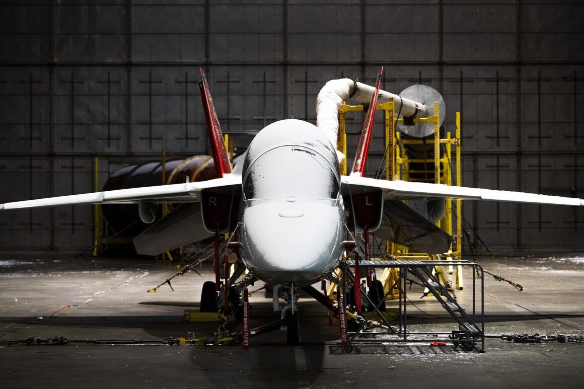 BAE, Boeing and Saab join on T-7 trainer bid for RAF