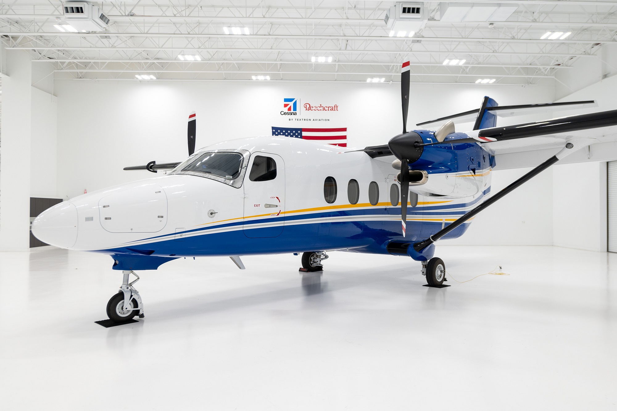 Textron delivers first new Cessna SkyCourier combi plane