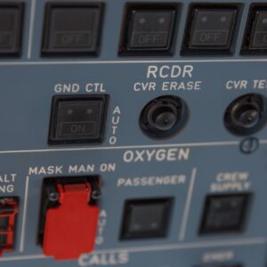 25-hour CVR and FDR were certified for the 737, 767, and 777 - AeroTime