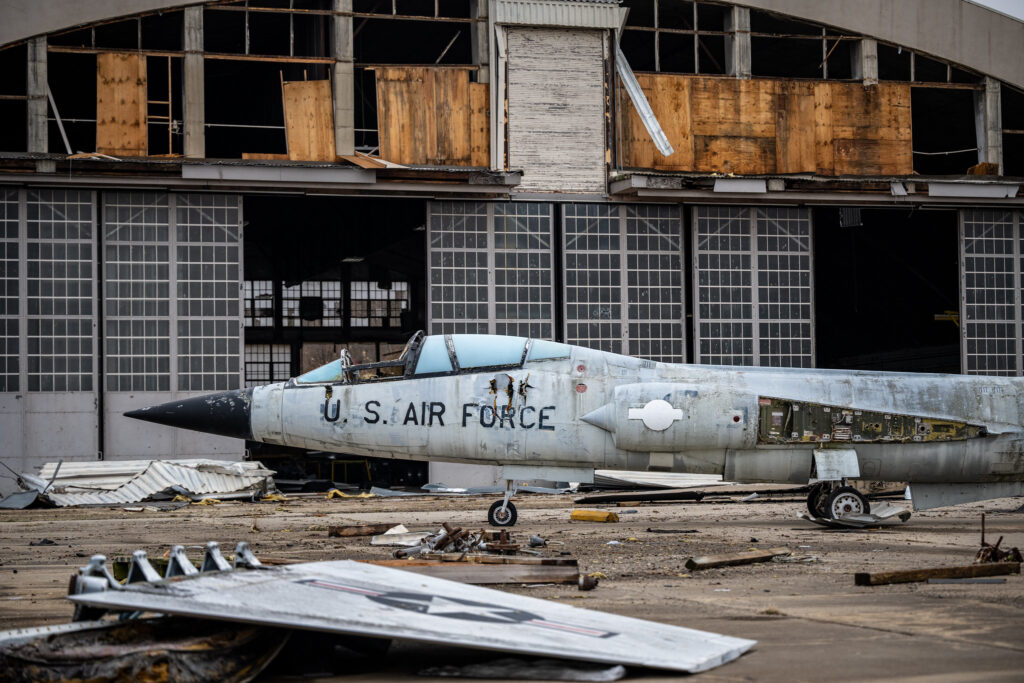 Wright-Patterson air base and USAF museum damaged by tornado