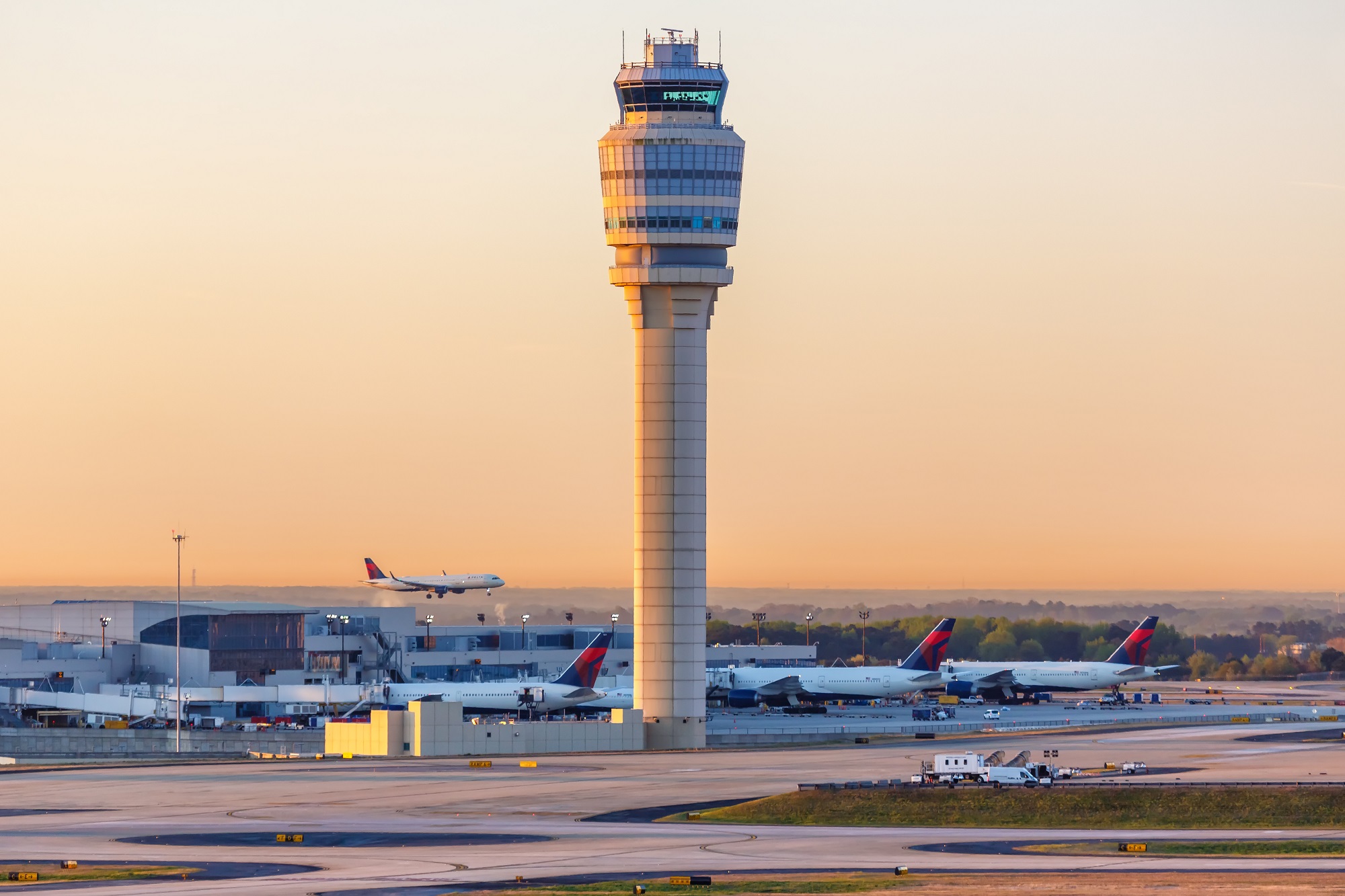 FAA scheduled 90 runway safety meetings at airports - AeroTime