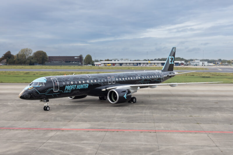 Embraer unveils new eagle-themed Profit Hunter E2 aircraft - AeroTime