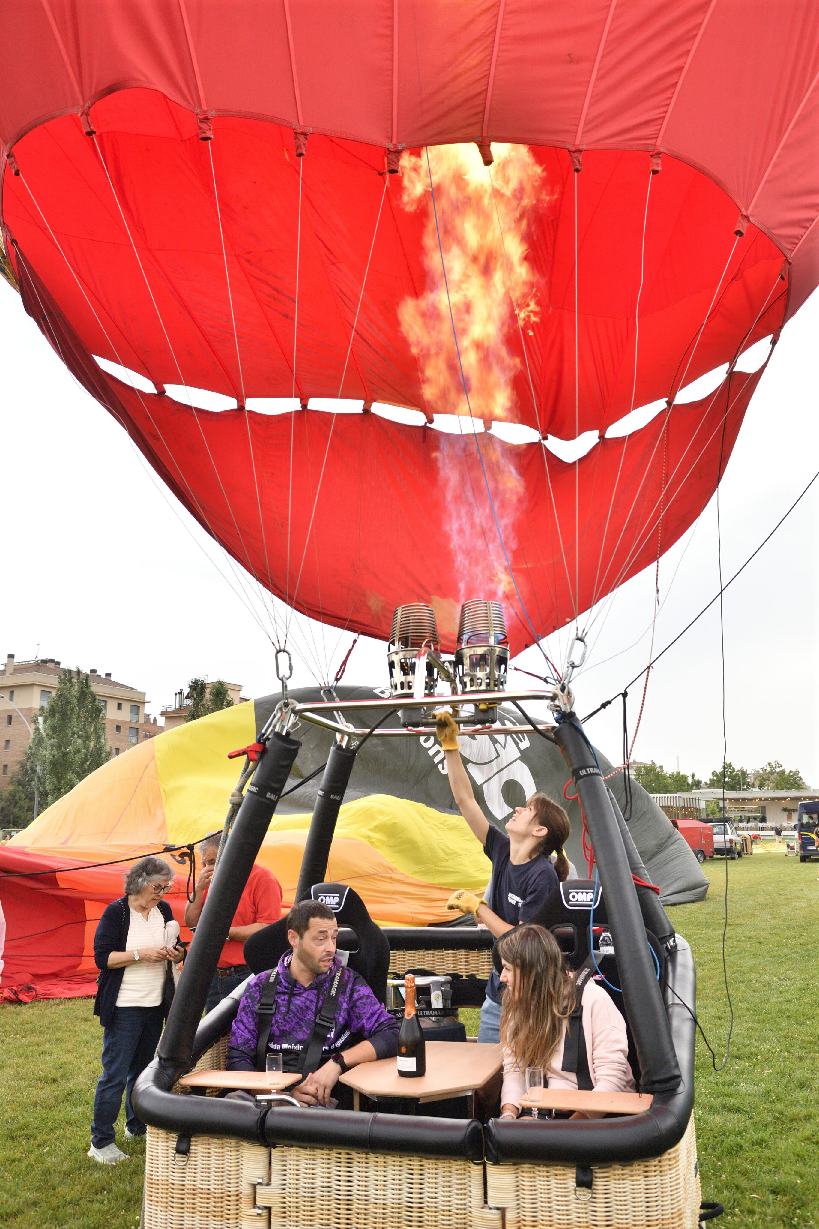 European Balloon Festival fills the skies near Barcelona - AeroTime