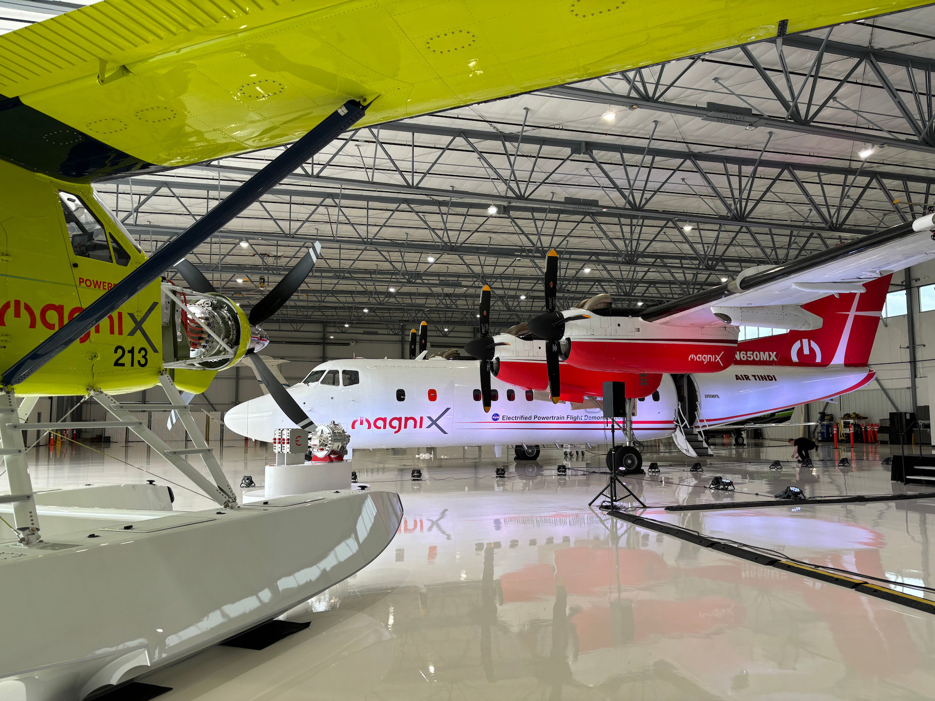 magniX presents Dash7 demonstrator for NASA project - AeroTime