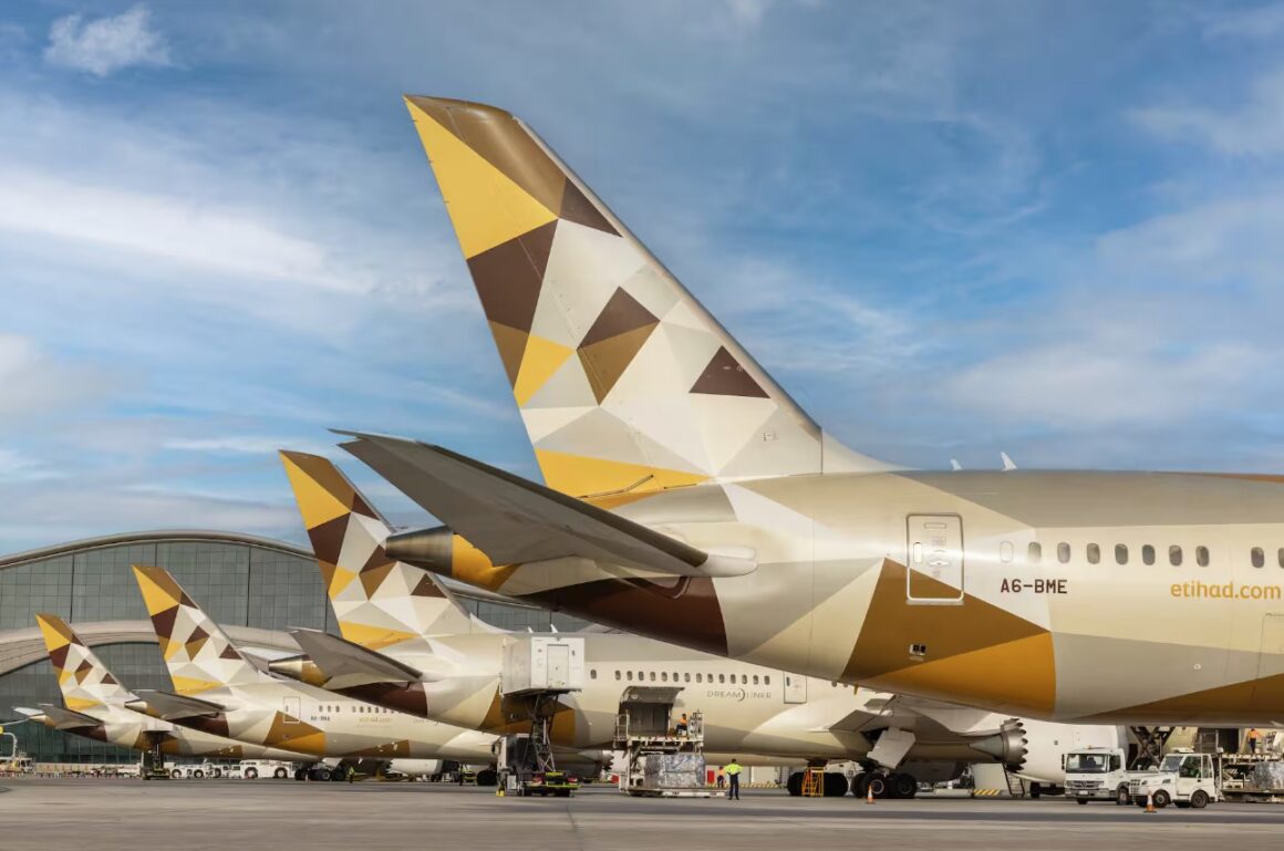Etihad continues to soar: UAE airline posts record profits of $476M for 2024 - AeroTime