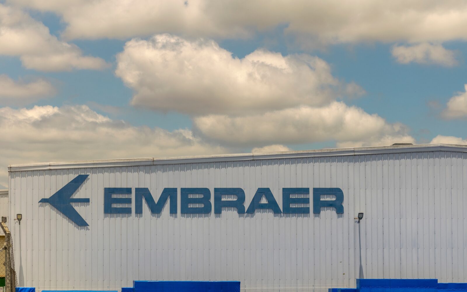 Embraer continues to grow E175 backlog with Air Peace order - AeroTime