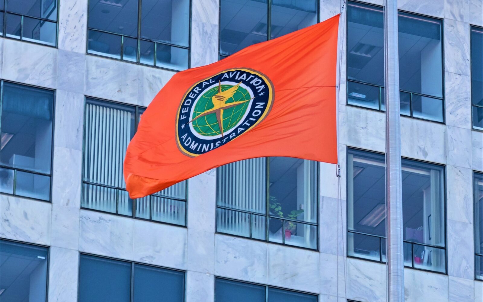 FAA head nominee secures Senate committee backing