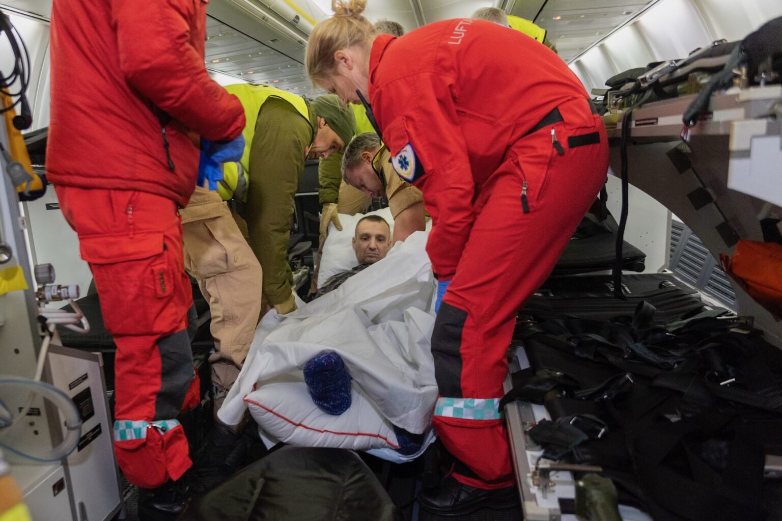 SAS converts Boeing 737 into medevac plane - AeroTime