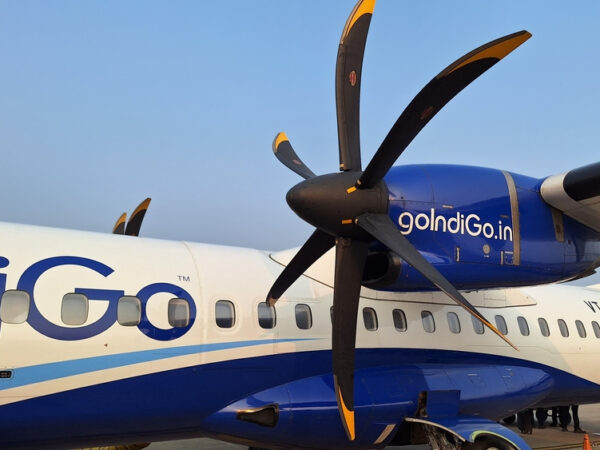 ATR unveils plans for hybrid version of its best-selling turboprop ...