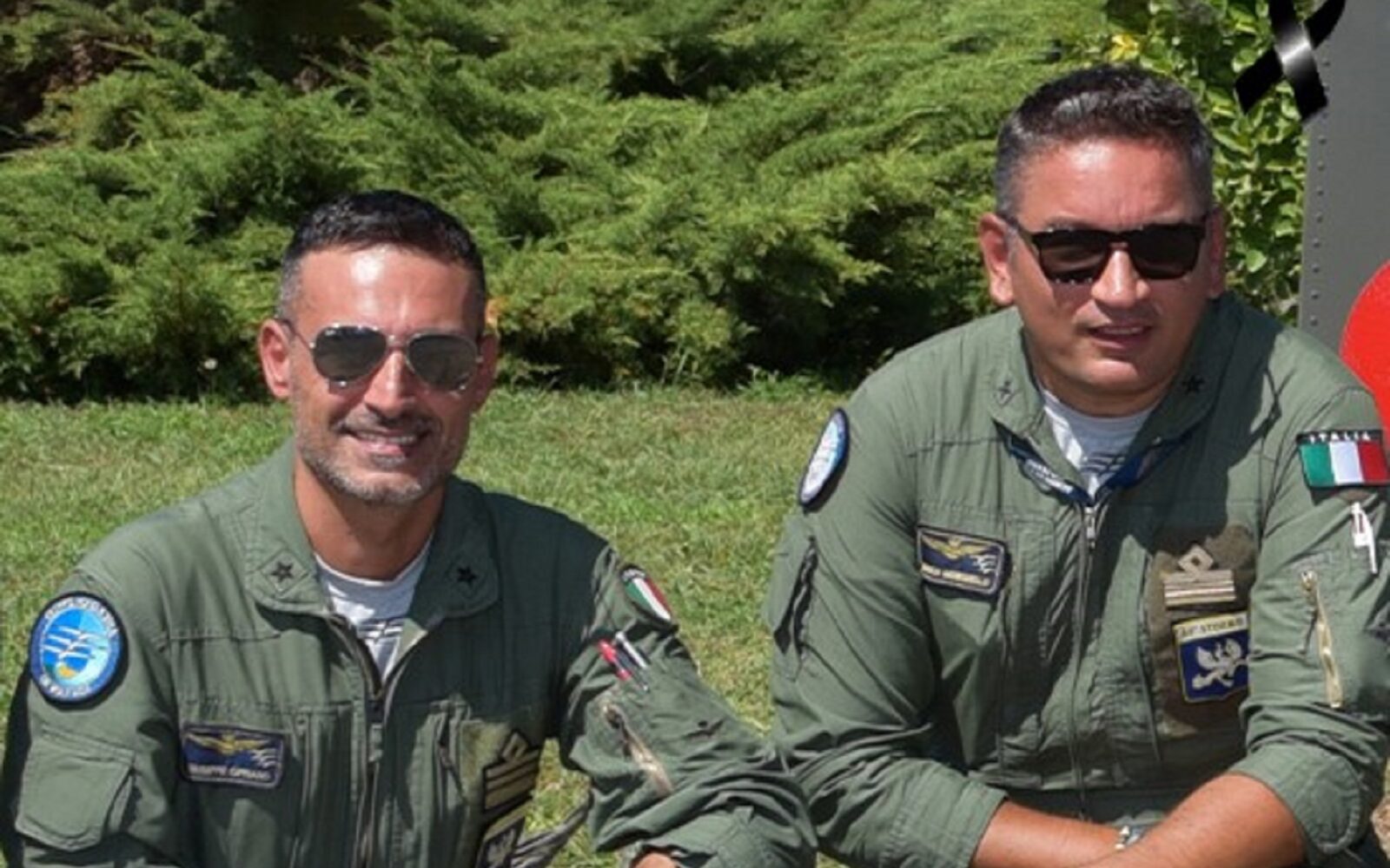 Italian Air Force pilots killed in mid-air collision: video