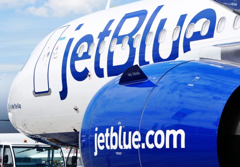 JetBlue marks 25th anniversary with special A321 livery celebrating ...