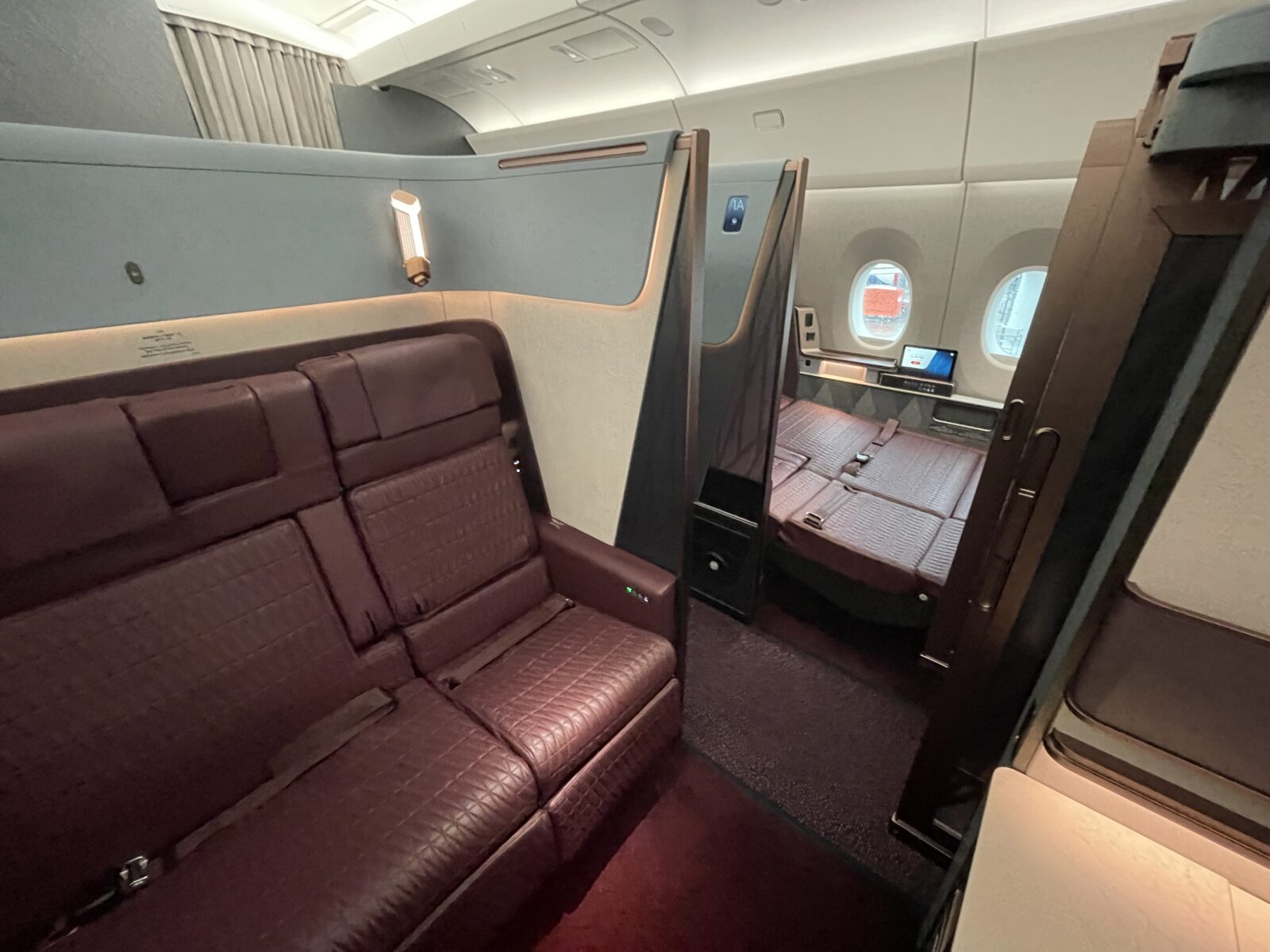 UPDATED – Front row view of Japan Airlines’ first Airbus A350-1000 ...