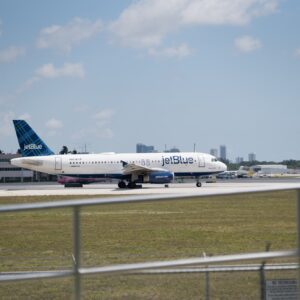 JetBlue anticipates merging with Spirit by H1 2024 - AeroTime