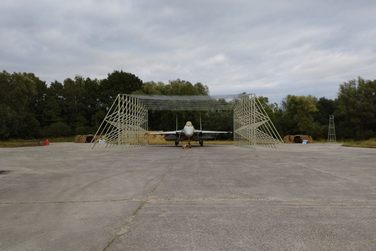 Wires and tires: Russia tests ways to protect its aircraft