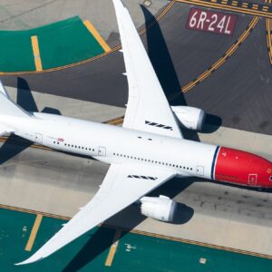 LATAM Boeing 787 dismantled for maintenance - AeroTime