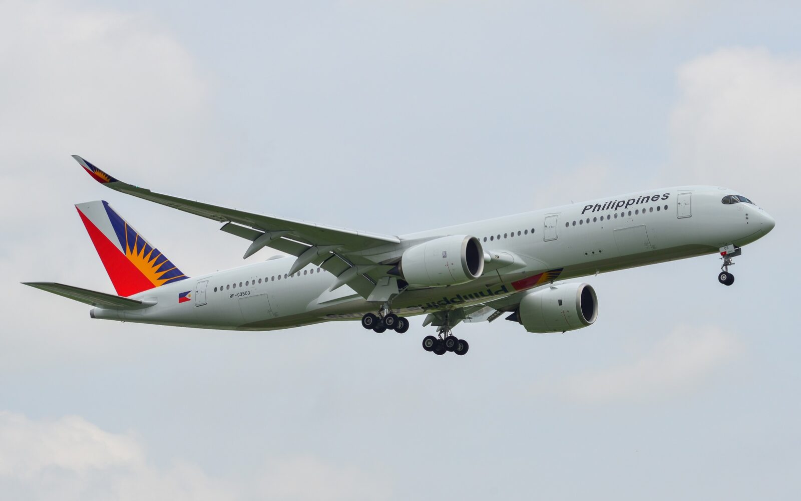 Philippine Airlines orders A350 to fly to North America - AeroTime