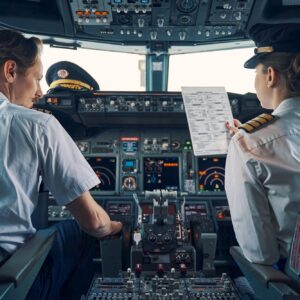 Airline captain duties and responsibilities explained