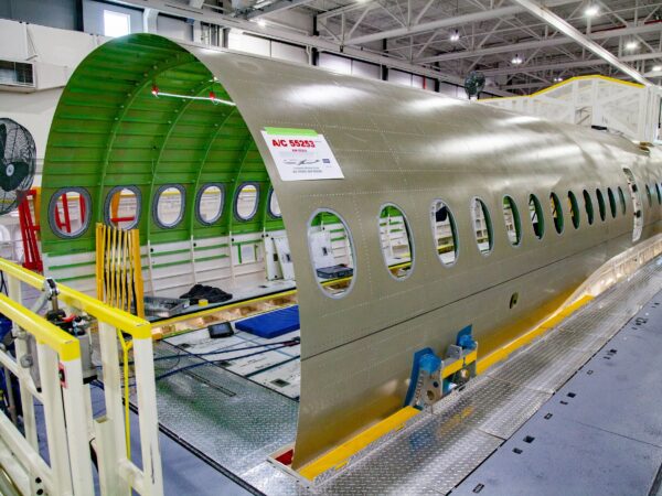 Iraqi Airways receives its first Boeing 787: video - AeroTime