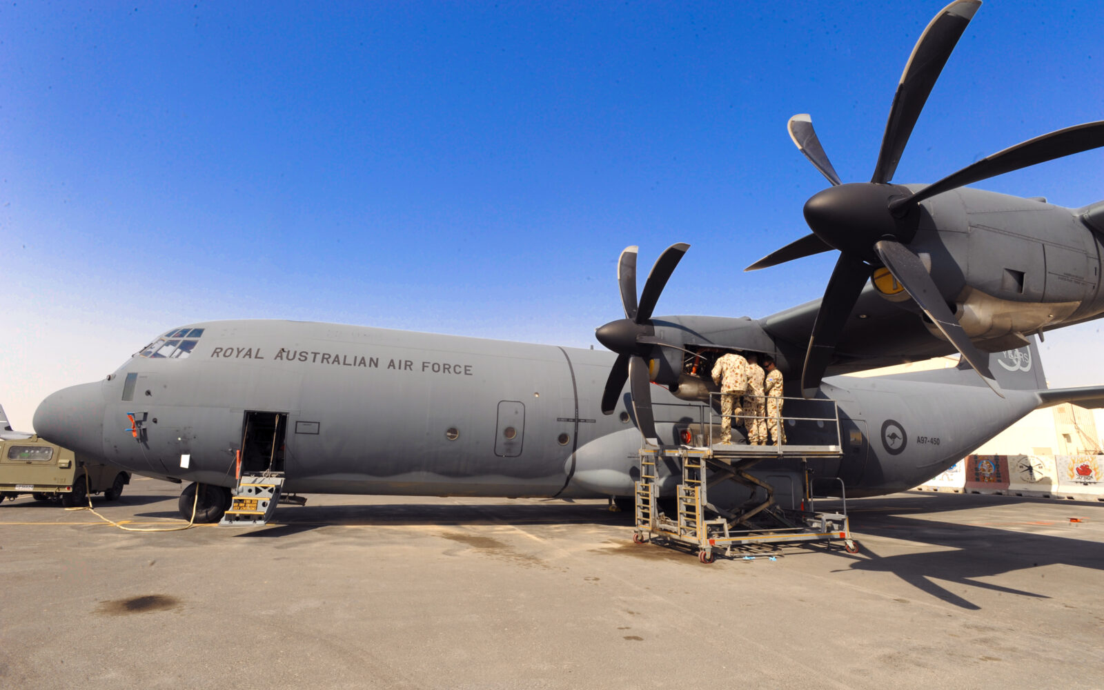 Australia to replace and expand RAAF C-130J Hercules fleet