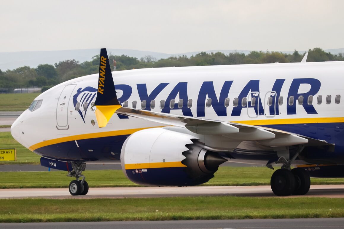 Ryanair 1H26 financial year profits increase by 42%