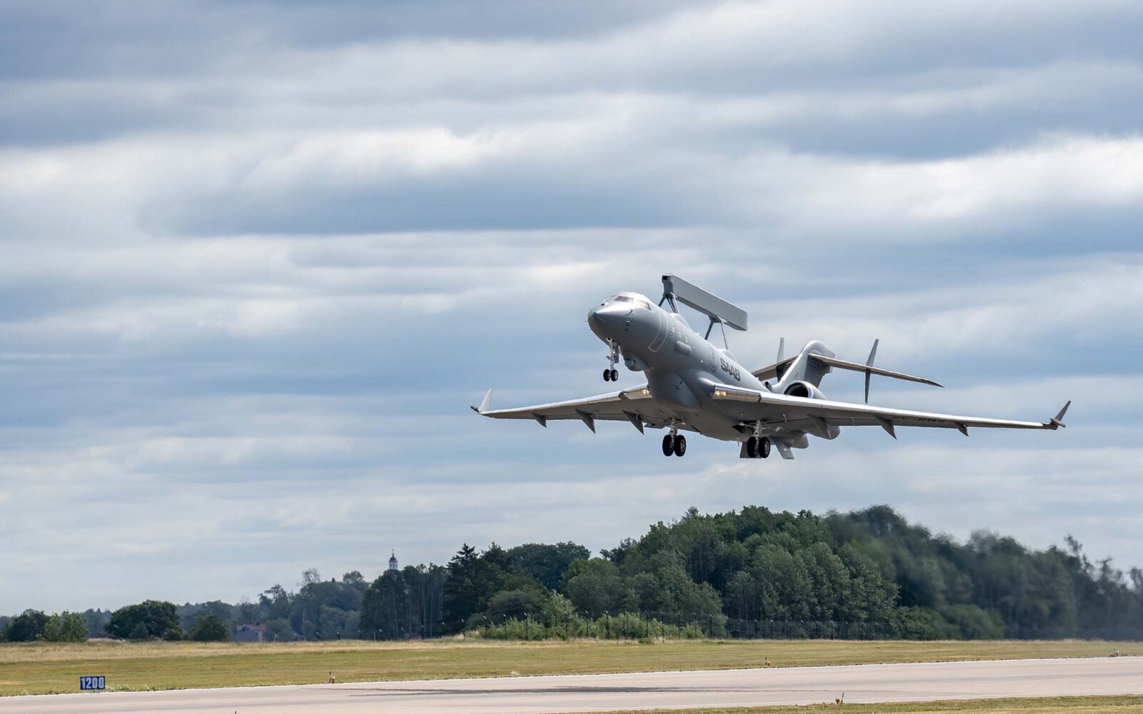 Saab delivers fourth GlobalEye aircraft to UAE