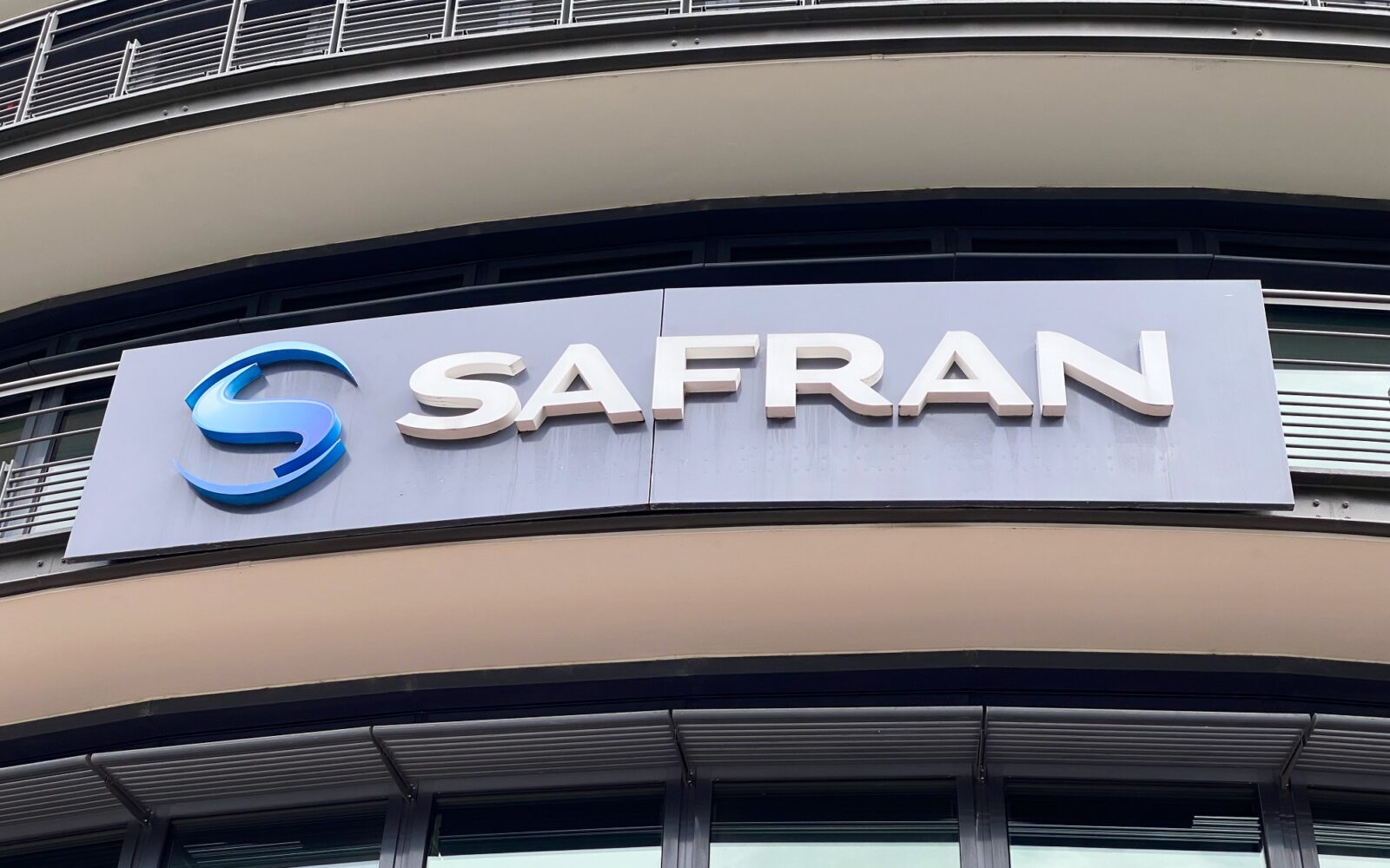 Safran accelerates AI growth with $243M deal for Preligens