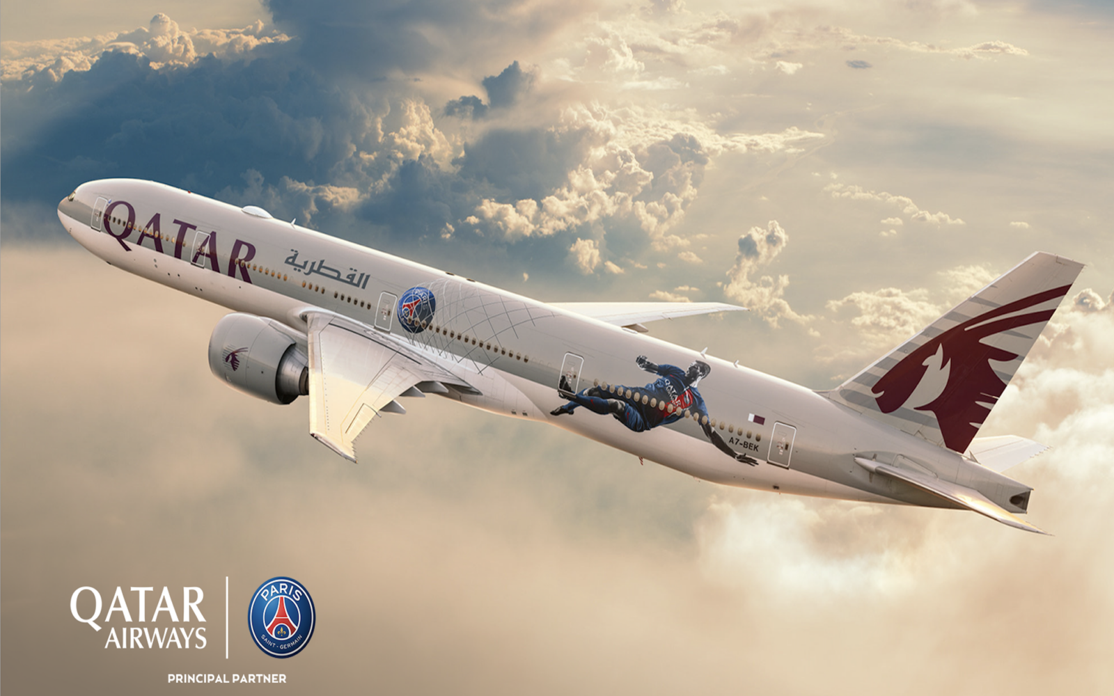 Qatar Airways showcases new Paris Saint-Germain B777 livery - AeroTime
