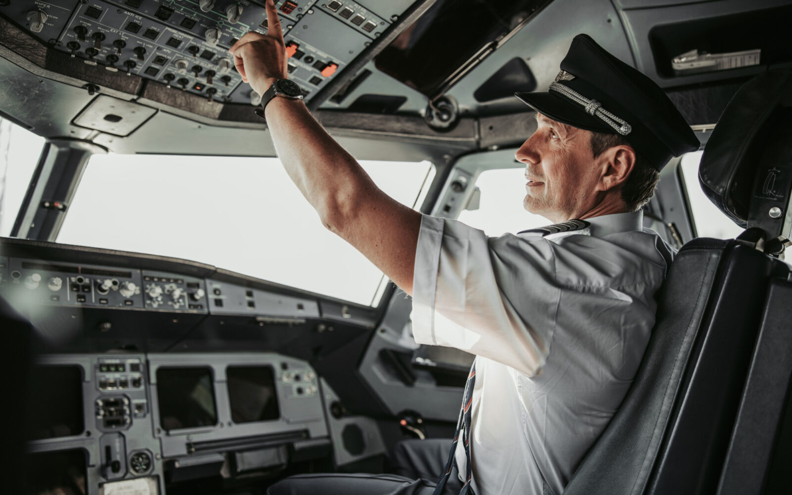 FAA against increasing pilot retirement age from 65 to 67 - AeroTime