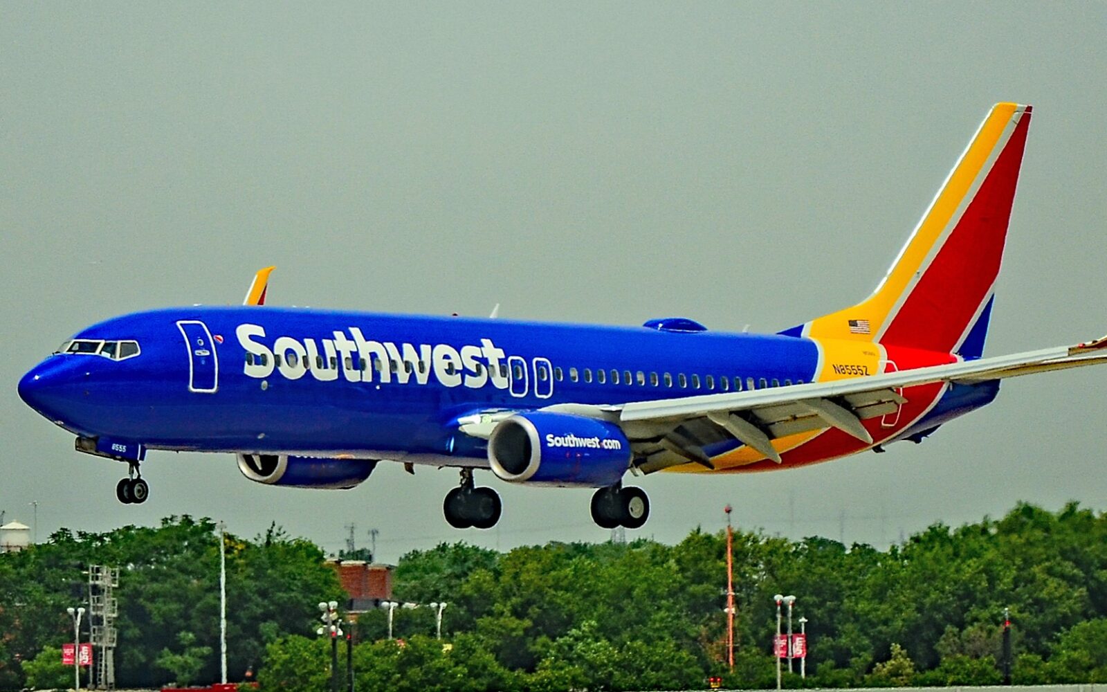 FAA investigates Southwest Airlines jet low-altitude alert