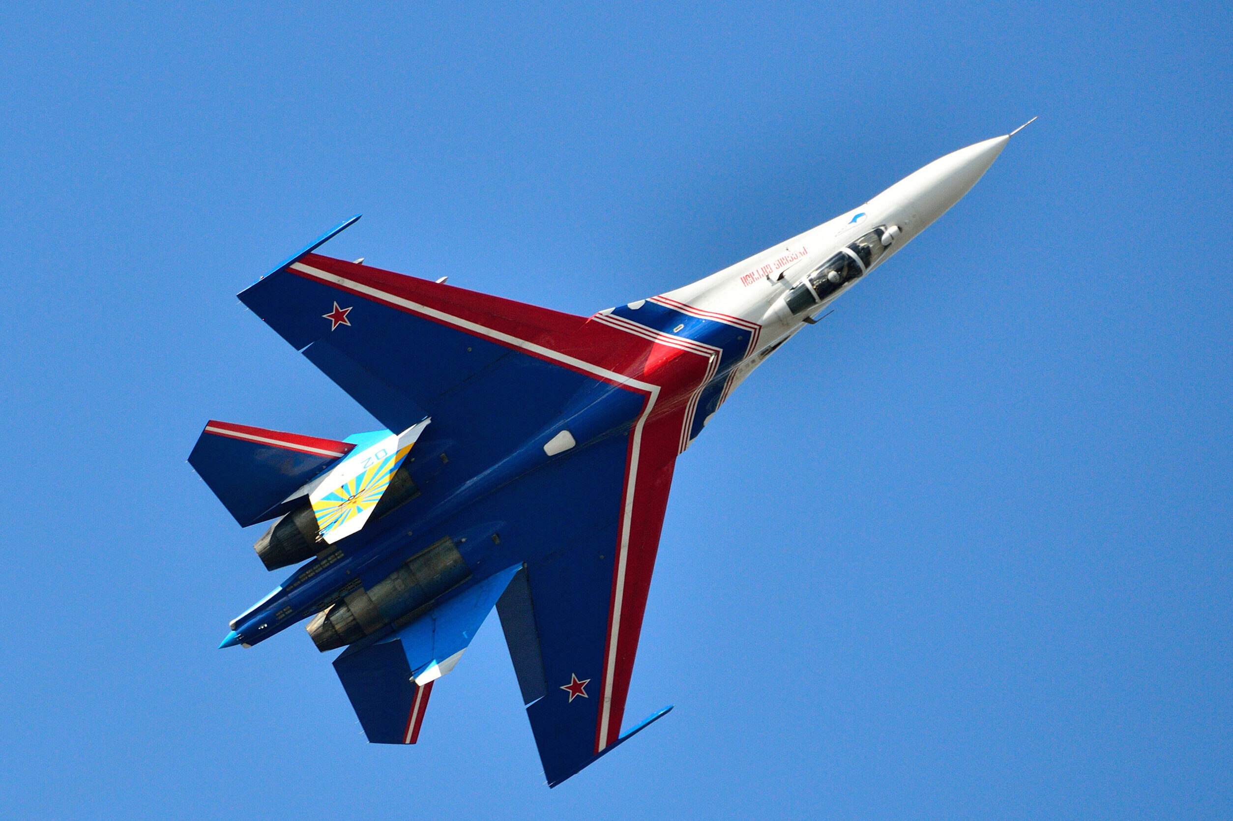 Russian Su-27 jets conduct tactical drills over Baltic Sea