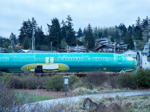 Qatar Airways old new Boeing 787-9 begins service - AeroTime