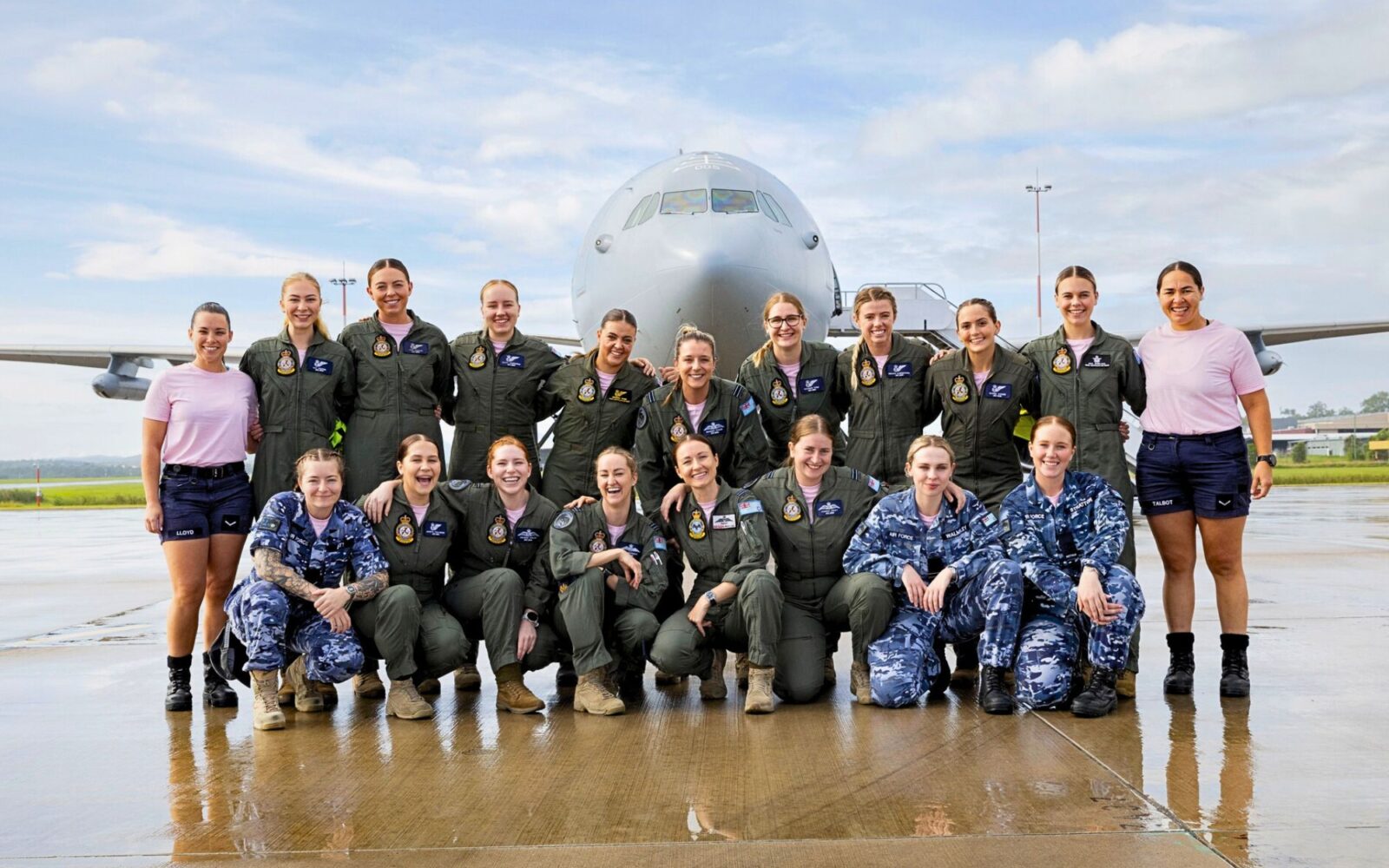All-female RAAF team undertake air-to-air refueling mission - AeroTime
