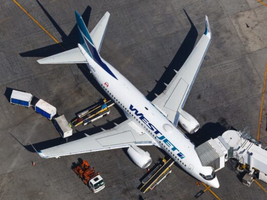 Pictures show Turkish Boeing 777 being painted in Indigo livery - AeroTime