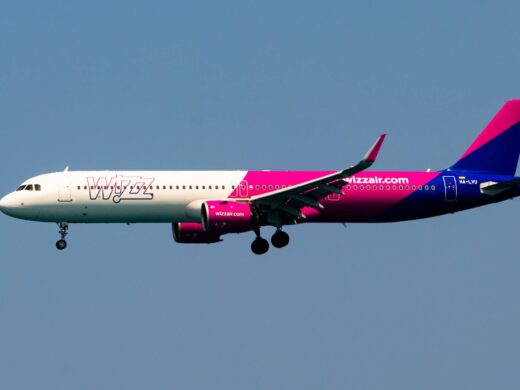 TUI’s first Embraer E195-E2 Jet takes off at Antwerp Airport