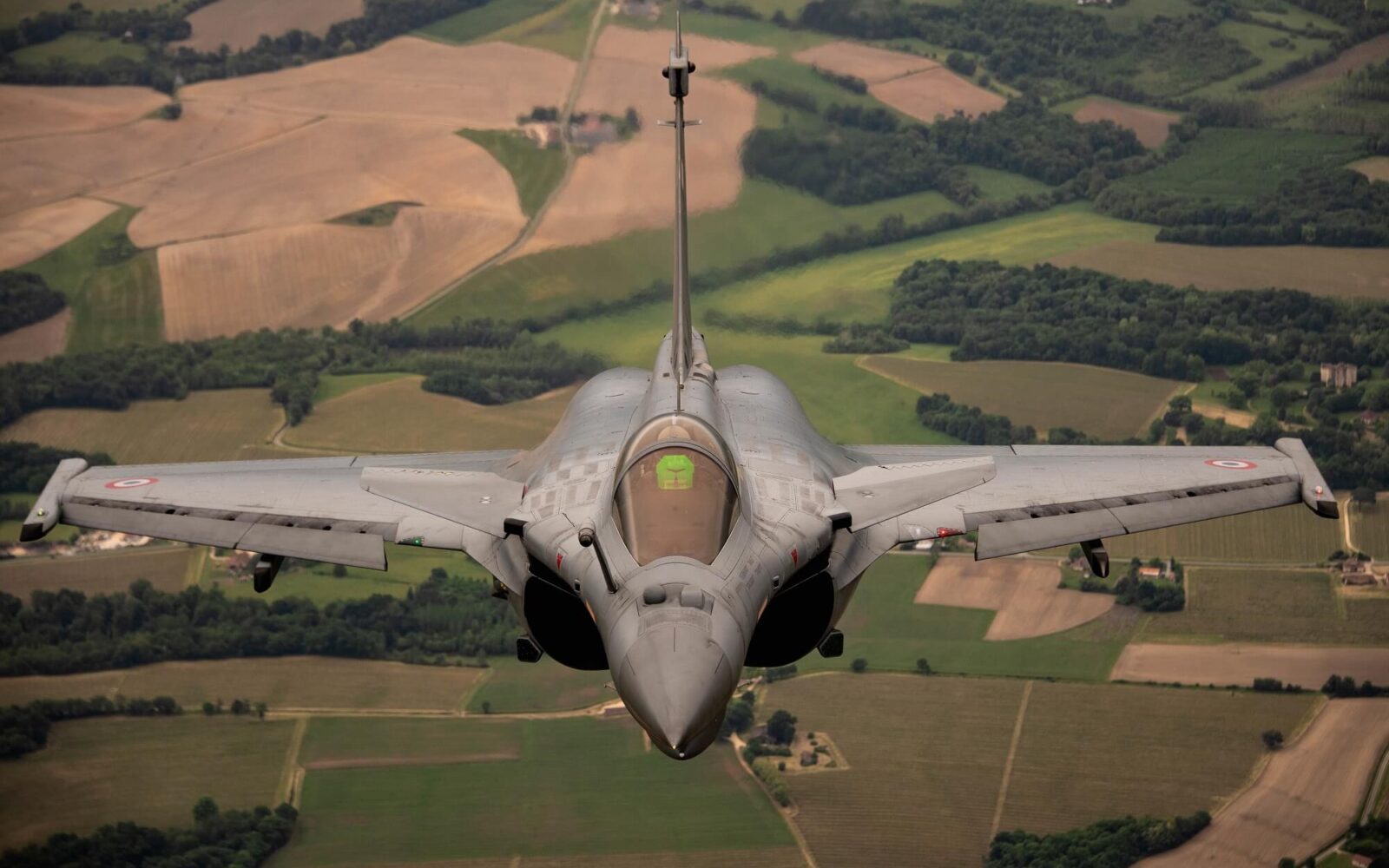 French Rafales deployed to Lithuania to conduct diversified missions ...